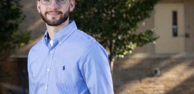 Garret Singer new CCE director | Lawrence University