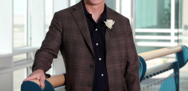 Simonson discovers path to film, TV through Lawrence | Lawrence University