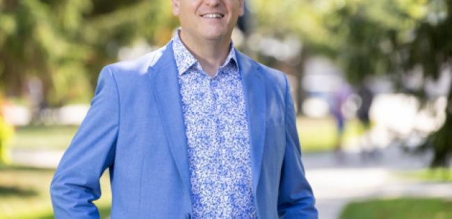 Adam Galambos: Exploring the business of innovation | Lawrence University